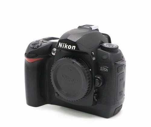 Nikon D70s body (пробег 5505 кадров)
