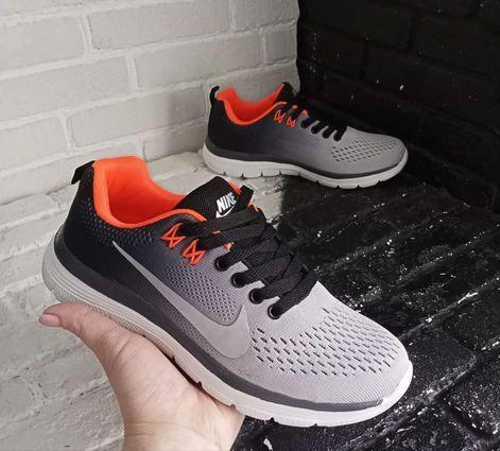 Кроссовки женские Nike летние