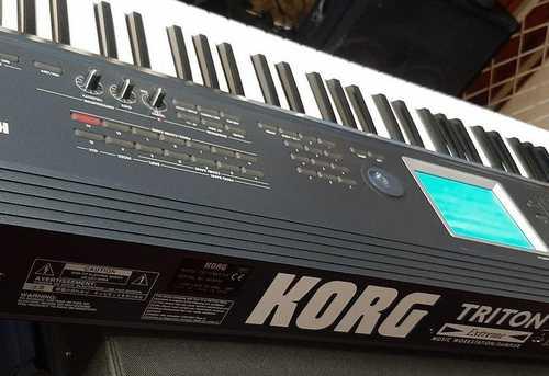 Синтезатор korg triton extreme 61