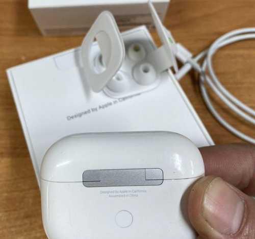 Беспроводные наушники apple airpods pro