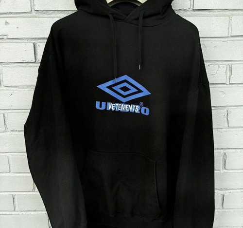 Vetements x umbro худи