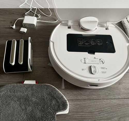 Пылесос-робот Xiaomi Mijia Vacuum Mop 3C