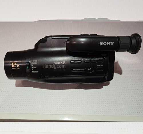 Видеокамера Sony Handycam CCD-FX280E PAL