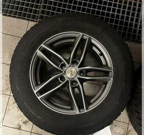 Kormoran SUV Snow 215/65 R16 20B