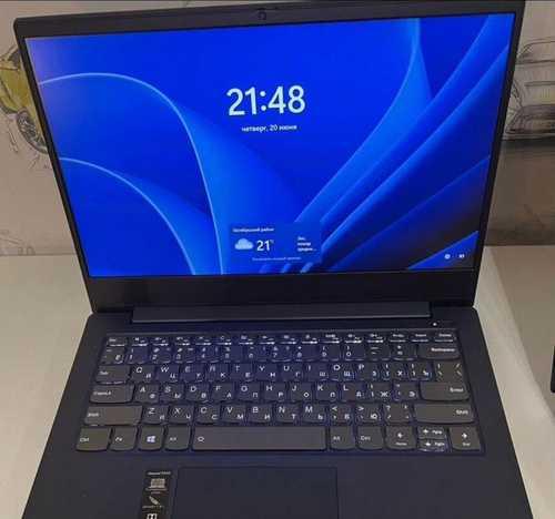 Ноутбук Lenovo IdeaPad S340