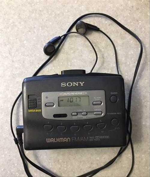 Кассетный плеер Sony Walkman WM-FX405