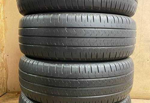 Nexen Roadian CT8 215/65 R17 104T