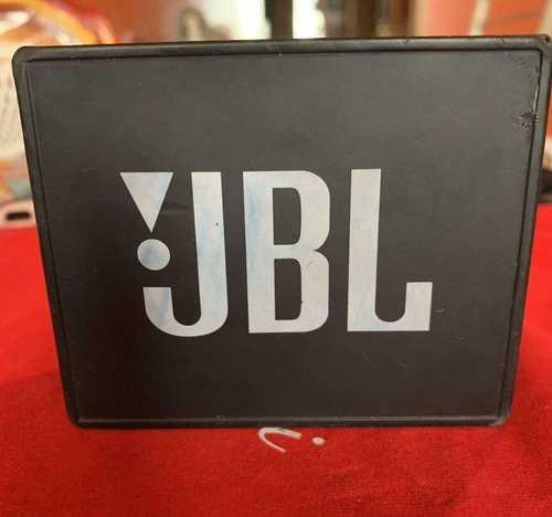 JBL go 1