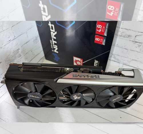 Видеокарта Radeon RX 5700 XT nitro  8Gb