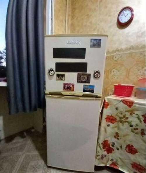 Холодильник Elenberg б/у, маленький