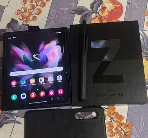 Samsung Galaxy Z Fold3 5G, 12/256 ГБ