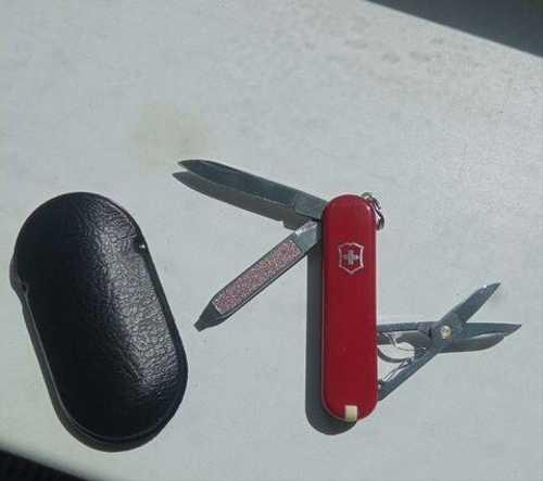 Швейцарский нож-брелок Victorinox Classic SD