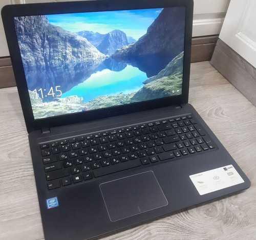 Asus D543M покупали в 2023 году