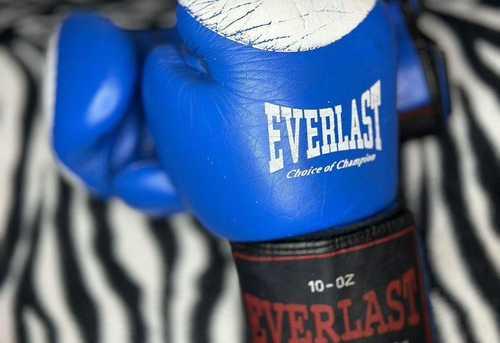 Боксёрские перчатки Everlast 10 oz