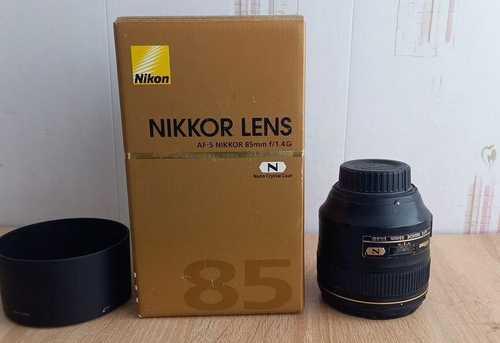 Nikon AF-S 85mm f/1.4G Nikkor