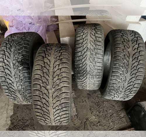 Nokian Tyres Hakkapeliitta 9 SUV 275/45 R21