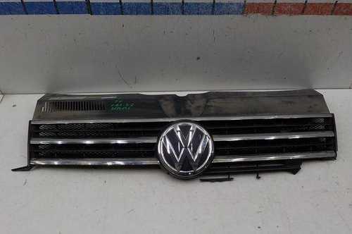 Решетка радиатора на Volkswagen Transporter T6