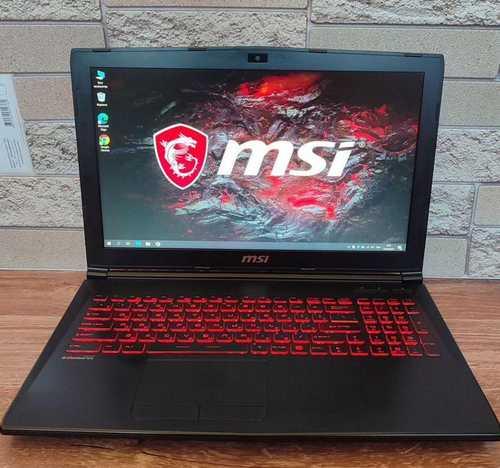 Игровой ноутбук MSI i5/16gb/1256gb/GTX1050ti