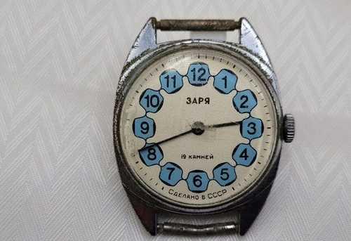 Часы женские наручные Заря СССР
