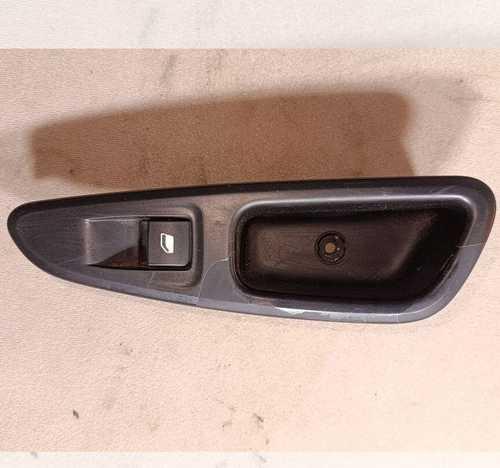 Кнопка стеклоподъемника Peugeot 408 2012
