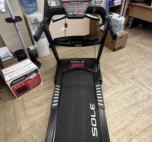 Беговая дорожка Sole Fitness F63