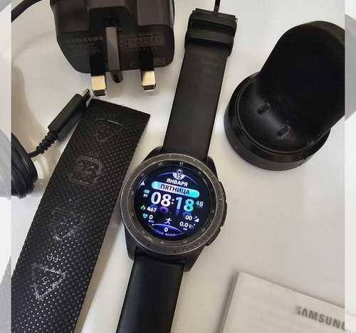 Смарт-часы Samsung Galaxy watch 42mm SM-R810