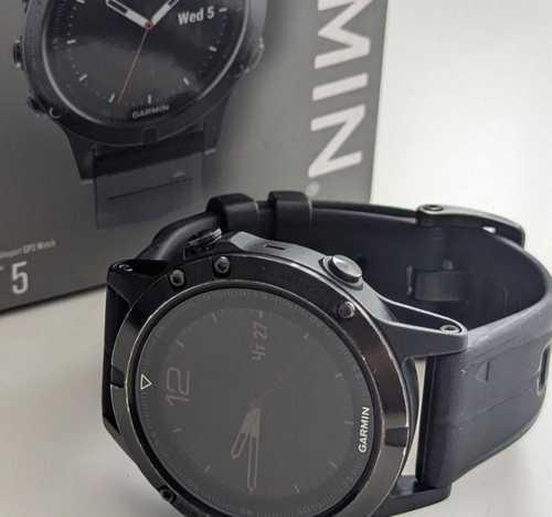 Часы Garmin Fenix 5 Sapphire