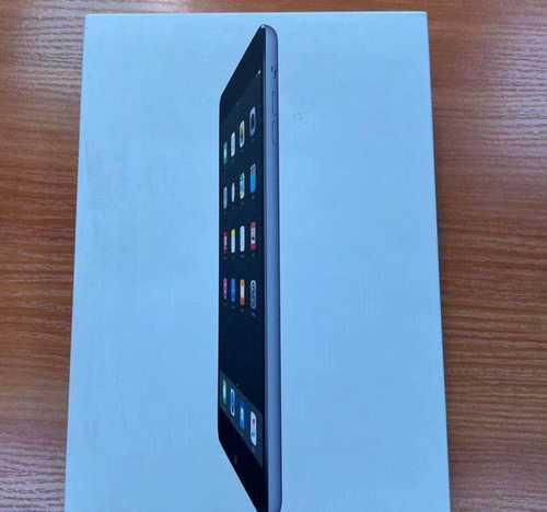 Планшет iPad mini 2 32Gb + gsm