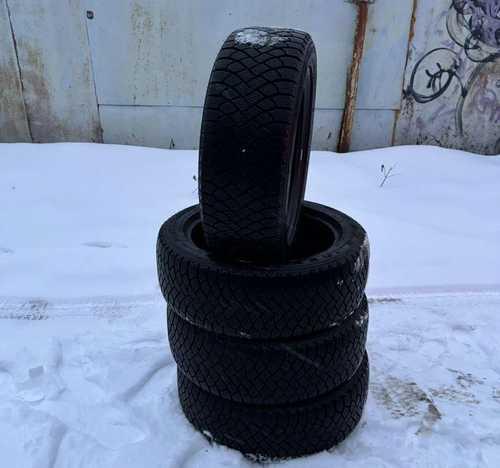 Maxxis Premitra Ice 5 SUV / SP5 215/55 R18 99T