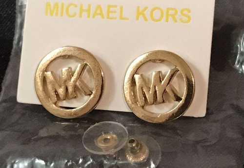 Серьги в стиле Michael Kors