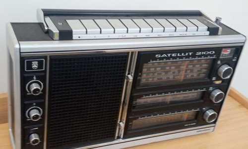 Радиоприемник grundig Satellit 2100