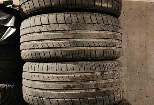 Triangle Sports TH201 255/40 R18