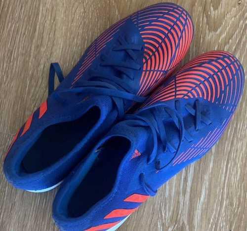 Бутсы adidas predator