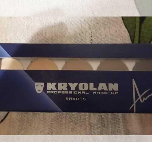 Kryolan Тени в палитре 5 цв./S. 7,5 гр