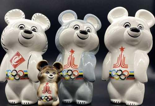 4 Фарфоровых Олимпийских мишки. Цена за всех