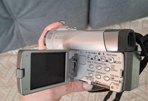 Продам видеокамеру canon MVX 330 i