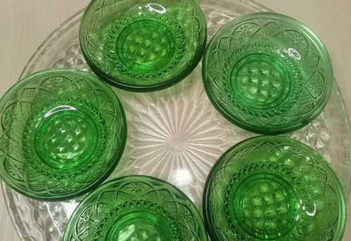 Розетки, вазочки СССР цветное зелёное стекло