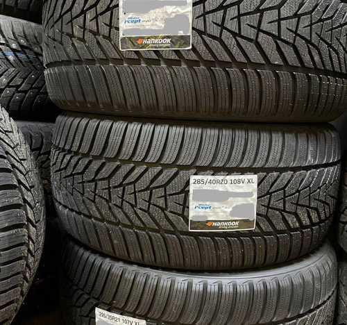 Hankook Winter I'Cept Evo 3 X W330A 285/40 R20 и 295/35 R21 108V
