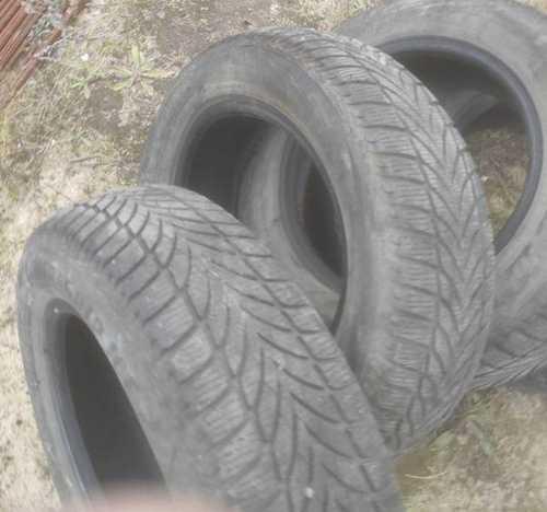 Goodyear UltraGrip Ice 2 195/65 R15