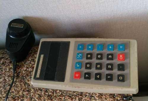 Советский калькулятор Электроника Б3-14М