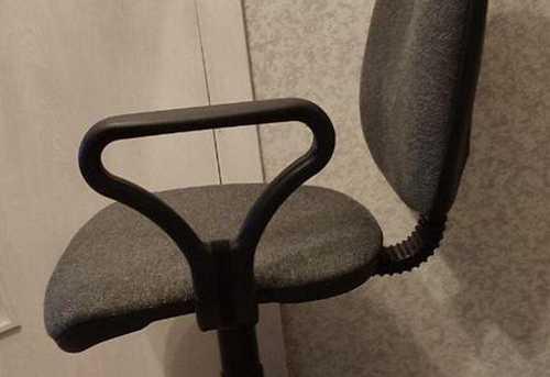 Офисное кресло Prestige с подлокотниками, серое