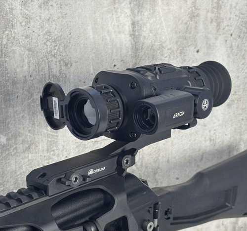Тепловизор с лазерным дальномером Arkon Arma SR25L