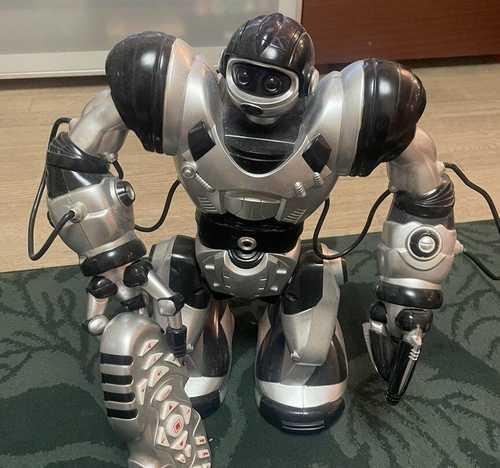 Интерактивная игрушка WowWee Robosapien 8085