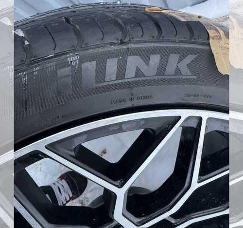 iLink L-Zeal56 245/40 R20 19W