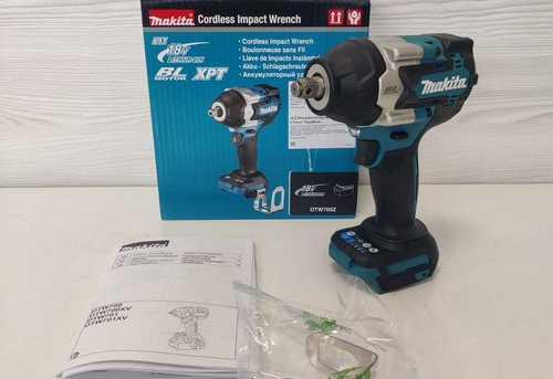 Аккумуляторный ударный гайковерт Makita DTW700Z