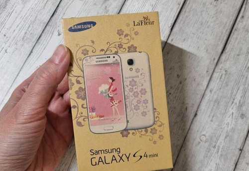 Коробка от телефона Samsung Galaxy S4 mini