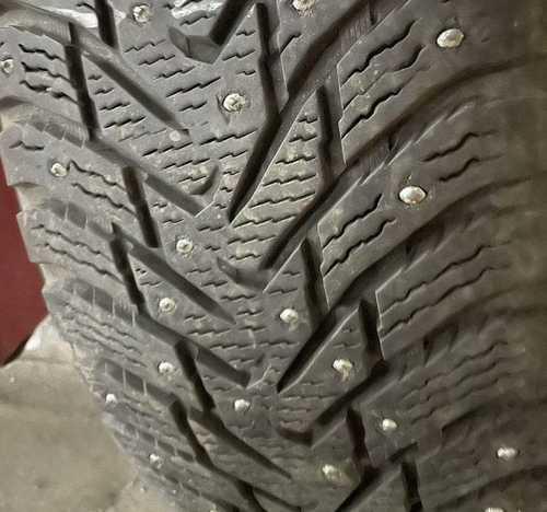Nokian Tyres Hakkapeliitta 8 235/55 R20 T