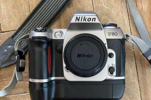 Пленочный фотоаппарат Nikon f80 с батблоком