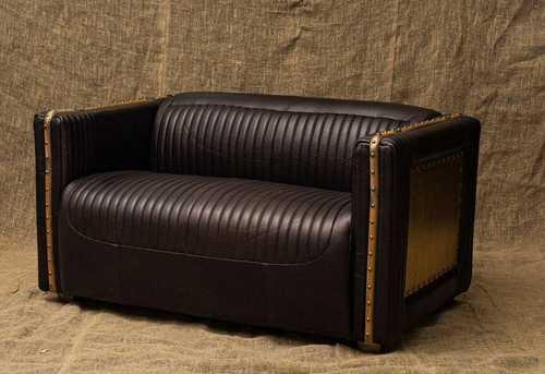 Кожаный диван ретро лофт
