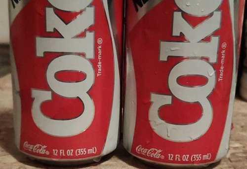 Coca Cola банка Stranger Things New Coke